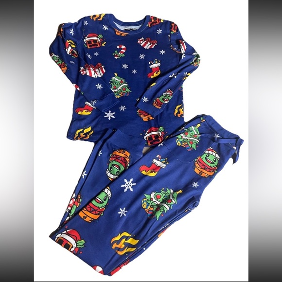 prestonPlayz | Pajamas | Preston Playz Fire Merch Pajama Set Kids Large ...